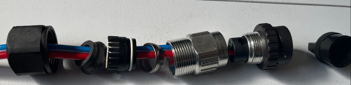 Ericsson & Nokia RRU Power Connectors – Wiring and Tricks | Nick vs ...