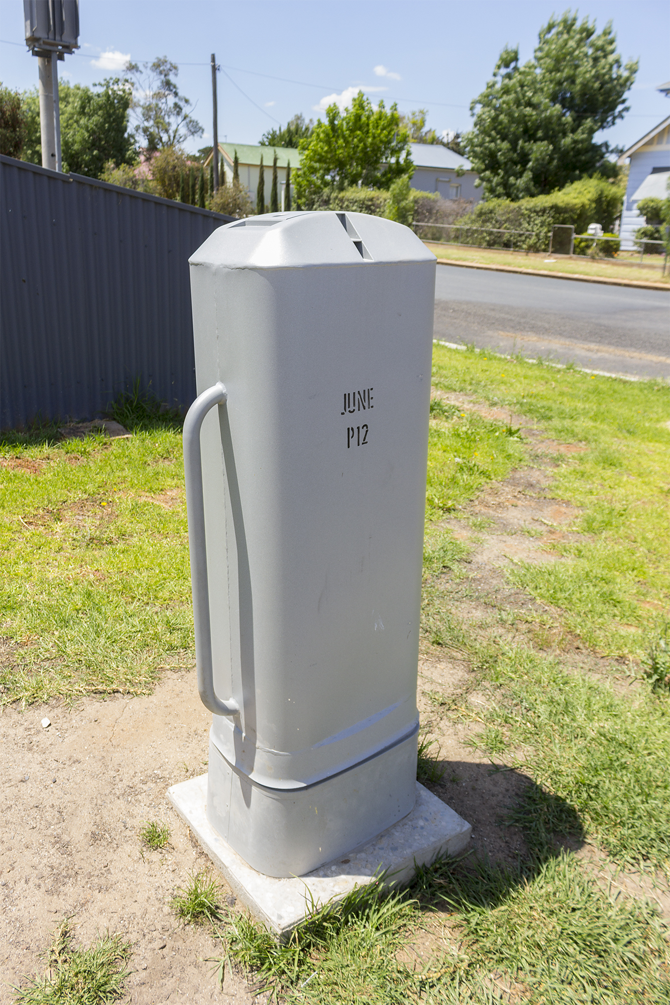 The role of the telecom Pillar & Cabinet in the Australian copper ...